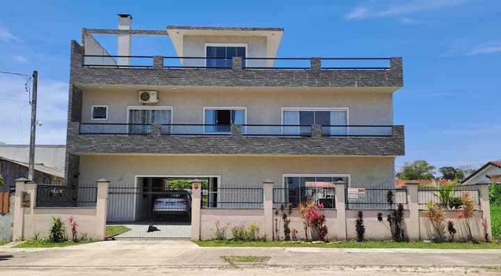 Casa De Família Para Alugar - Guaratuba