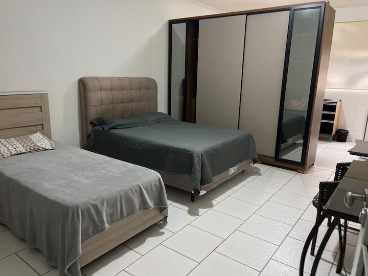 Loft óTima Localização Com Wi-fi Super Rápido - Campo Grande