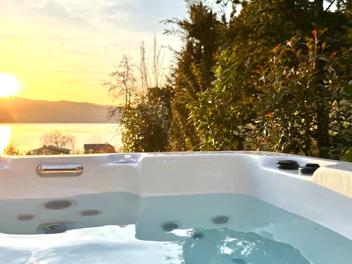Private Terrasse · Whirlpool & Seeblick - 阿特湖