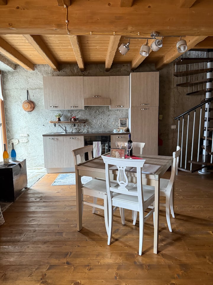 Casa Di Sasso - Varenna