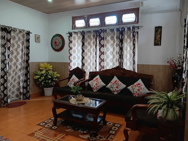 Amazing Homestay3, 4rms,4beds&4ac,3 Baths - Guwahati