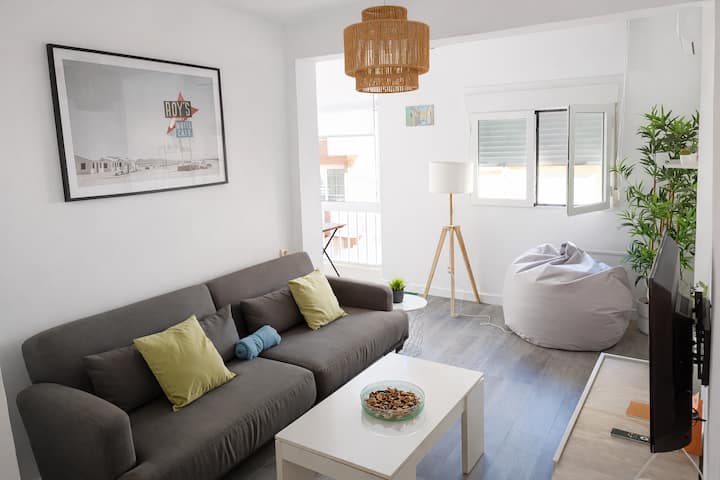 Superbe Appartement Rénové à 30 Mètres De La Plage - Almería