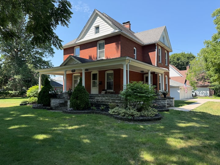 275 N 2nd St - The Red Brick Upper - Niagara-on-the-Lake