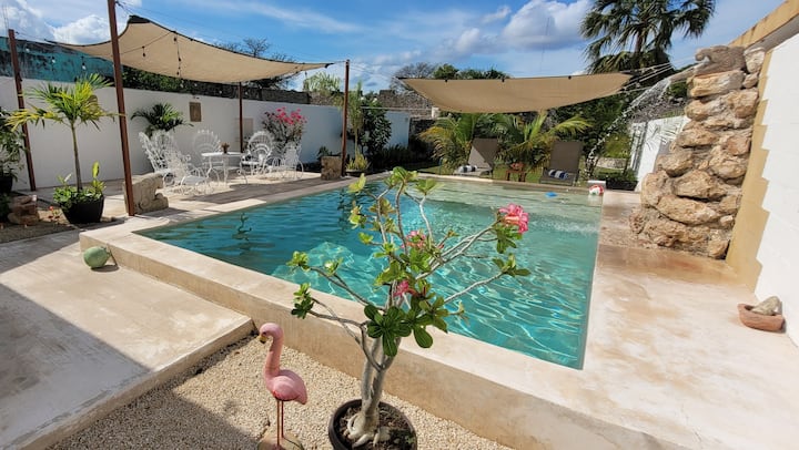 Casa Maya Mérida. Amplia, Centro, Alberca. - Mérida