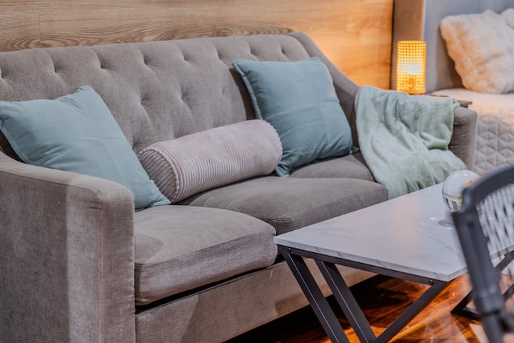 Elegant Studio Oasis, Pool, Parking,near Americana - Cypress Park - Los Angeles