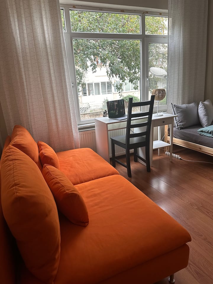 • A Room Where You Can Work And Sleep Comfortably• - イスタンブール