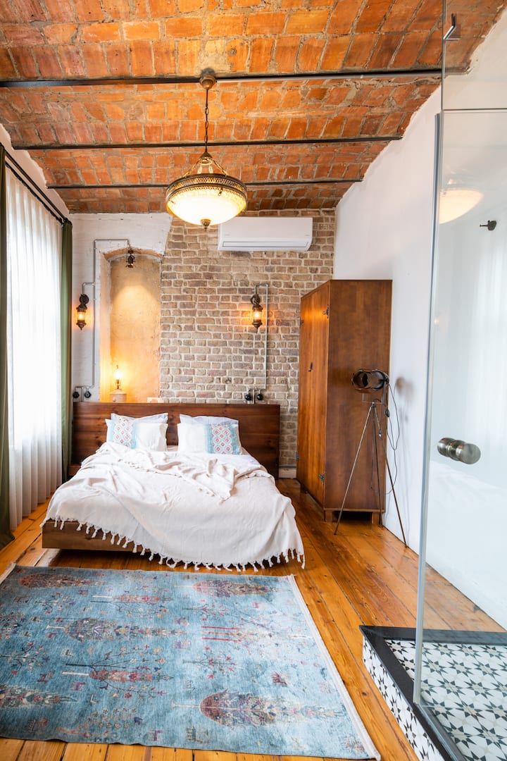 Rum-otto/3br With Hottub/art/galata/near Metro - İstanbul