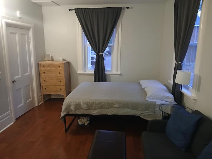 Carleton Place Studio Apartment - Carleton Place