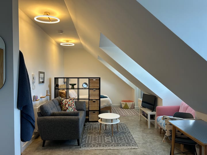 Spacious Calm Studio: Flx Centre+sea+netflix - Felixstowe