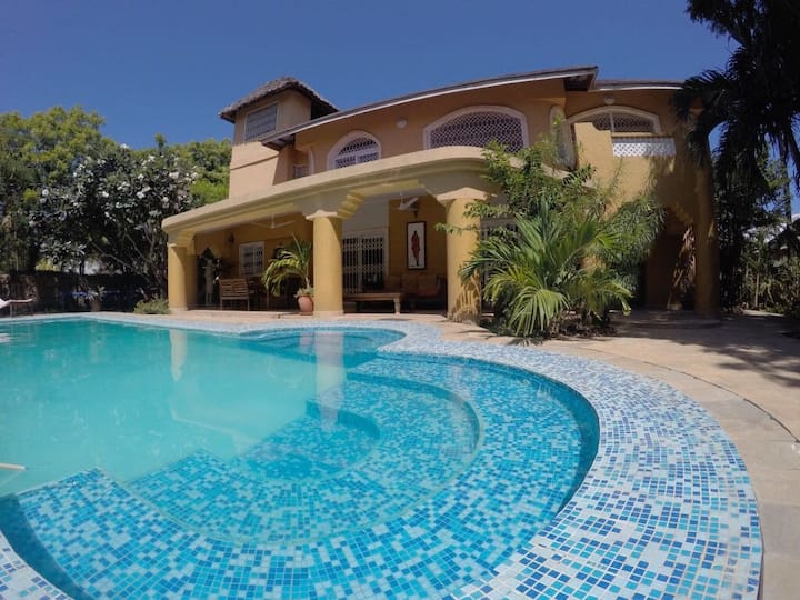 Butterfly Villa - Diani Beach: Paradise Awaits. - Diani Beach