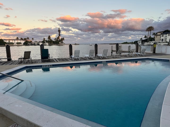 A Little Luxury - A Lot Of Paradise - Orchid Beach, Pompano Beach