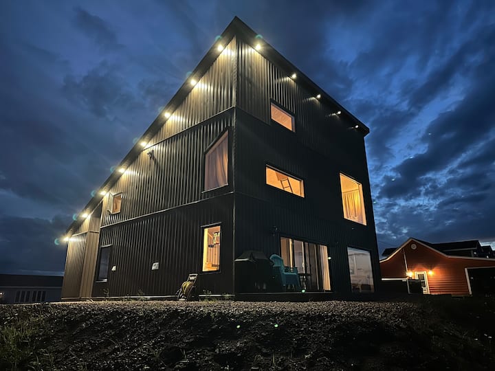 Spectacular Nordic Home On Pinware Bay - Newfoundland and Labrador