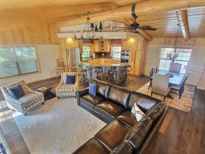 “The Hideout” Ideal Northshore Tahoe Location - Tahoe City, CA