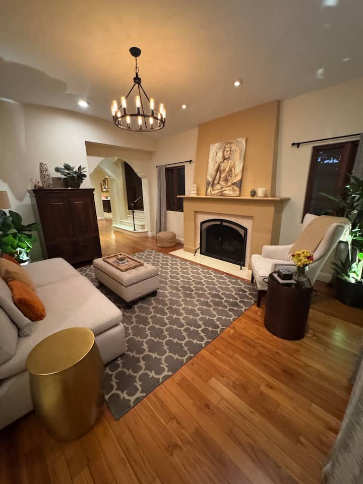 5br/4ba Beautiful Home With Great Location! - San Carlos