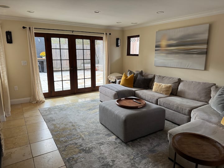 4br/3ba Beautiful Home With Great Location! - San Carlos, CA