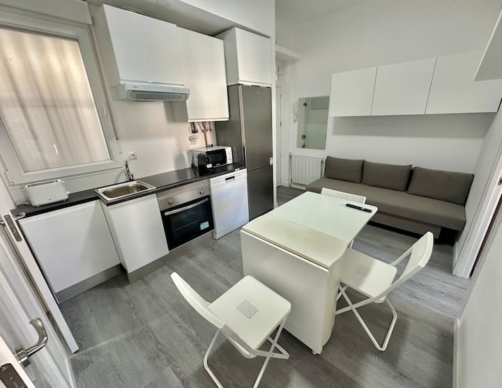 Cerca Retiro Y Estación Atocha - Madrid