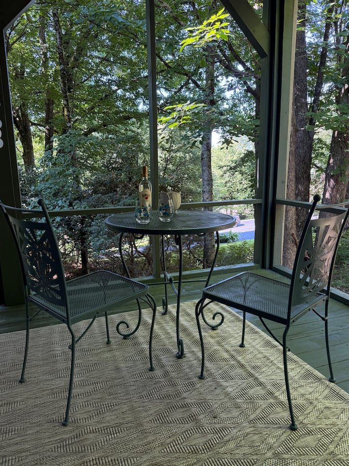 Serene Mountain Studio | Safe & Cozy | Monthly - Boone, NC