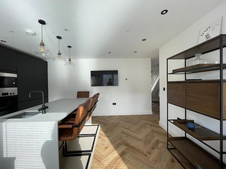 New Build 3 Bedroom, Sageston, Tenby - Tenby