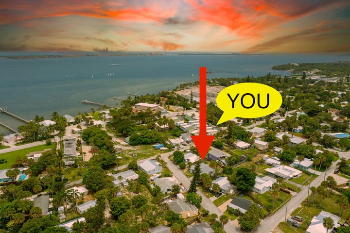 1.7 To Ocean/bikes/park Boat/ King,queen,twins/w&d - Jensen Beach, FL