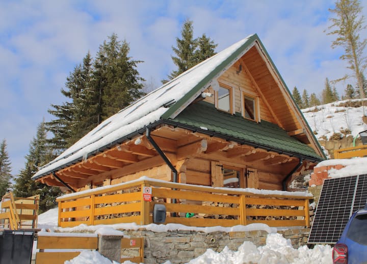 ŠTýlový Zrub S Kúpacou Kaďou A Detským Ihriskom! - Ždiar