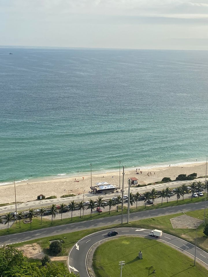 Cobertura Com Piscina Beira Mar Barra Da Tijuca - Rio De Janeiro