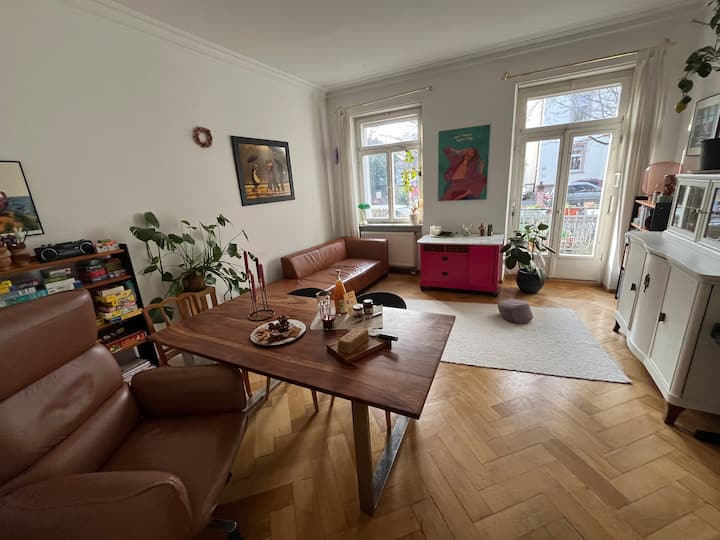 Zentrale Altbau-wohnung - Freiburg im Breisgau