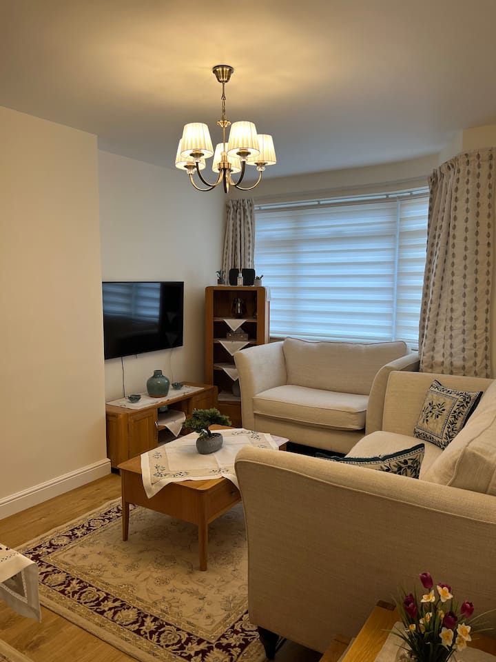 Modern Cosy Bright Two Bed Flat In Twickenham - Twickenham