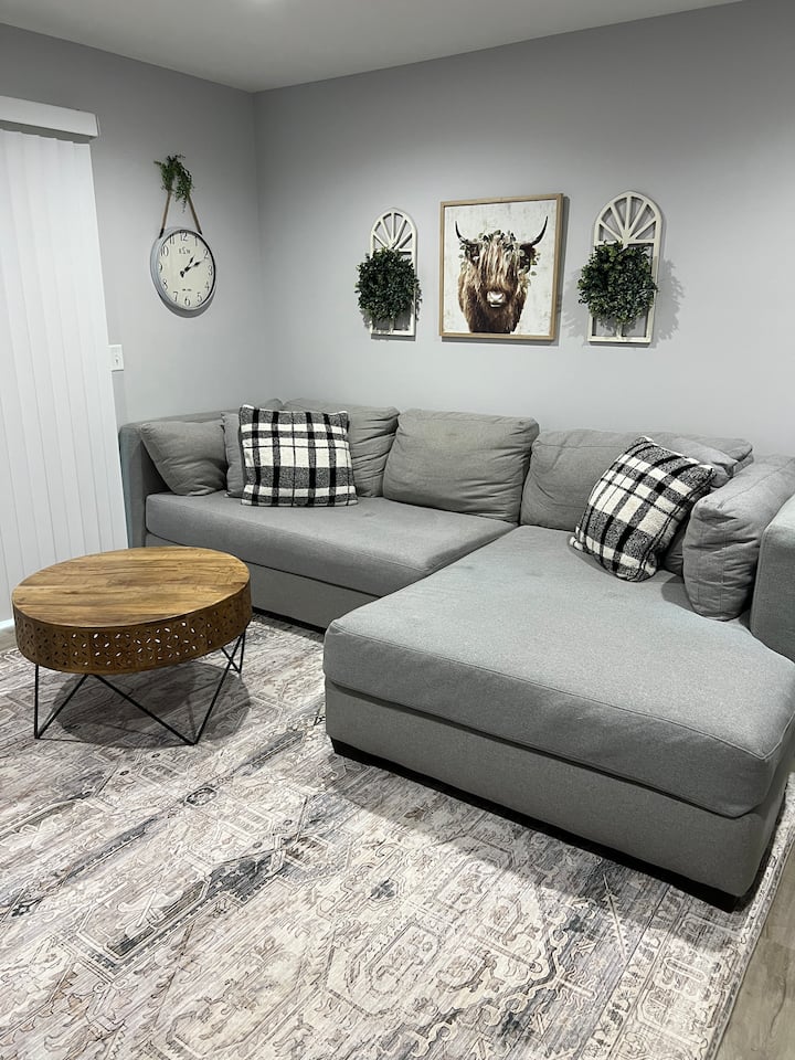 Unwind - Home Away From Home 2br 2ba - Lima, OH