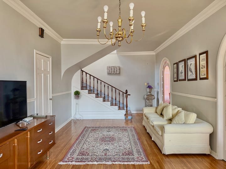 Central House With 5 Bedrooms & Double Garage - San Pedro Cholula