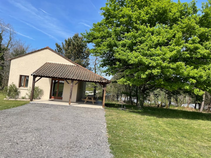 Gîte Nature Avec Piscine, Calme Garanti - Périgueux