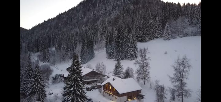 The Hideaway - Chalet 894 - Les Gets