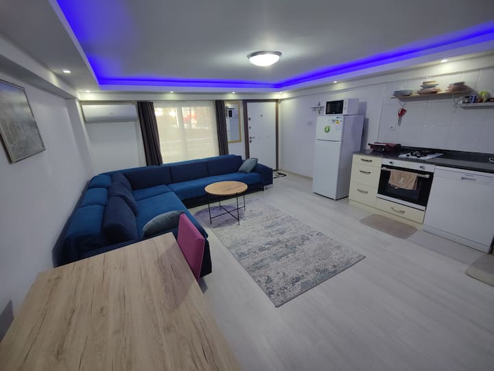 Alanya Center 1+1 Ground Floor Sea 200m - Alanya