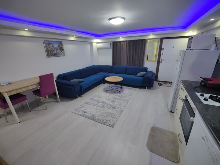 Alanya Center 1+1 Ground Floor Sea 200m - Alanya