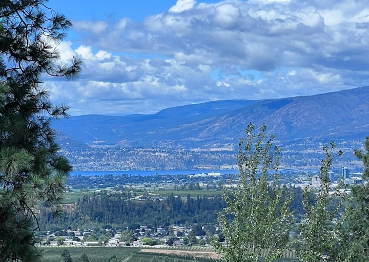 Lakeview Hide Away2br3beds/ubco/ylw/winery/dt/golf - Kelowna