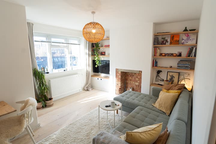 Beautiful, Bright, Spacious 1 Bed Flat, Dalston - London, UK
