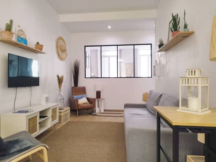 Cours Julien / Vieux-port • 2 Ch • 70m² • Clim - Calanques de Marseille