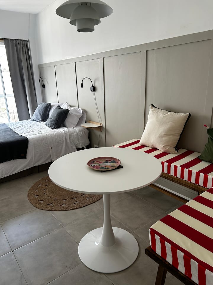 Estudio Luminoso En Recoleta. - Recoleta