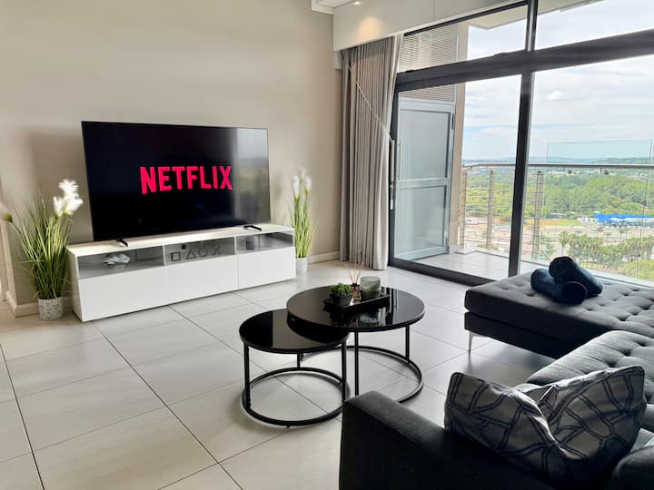 Cloud 11 Luxury Apartment-the Trilogy Menlyn Maine - Pretoria