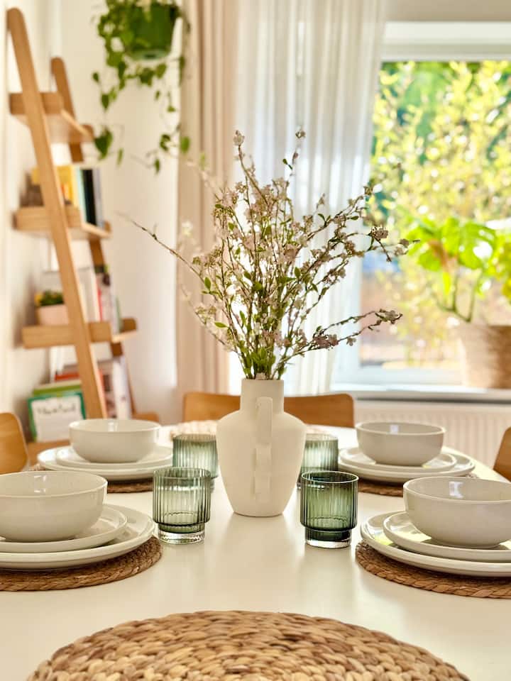 The View On Castle Hill With Jacuzzi - Conwy