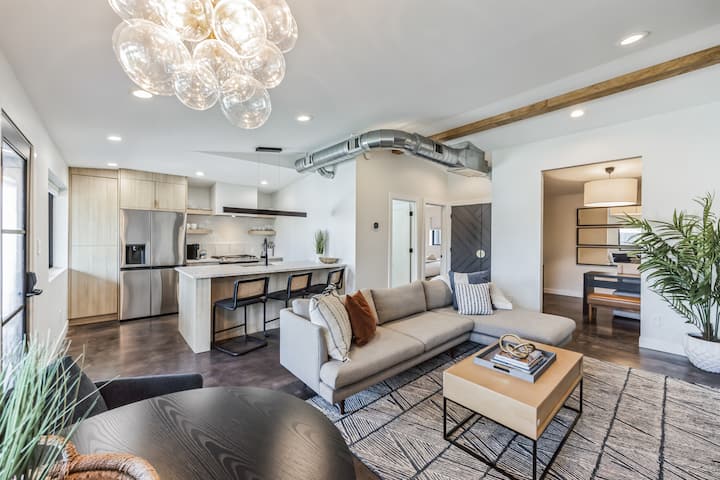 Work Away Dream 1bd W Office, Gated, Brand New! - Scottsdale, AZ
