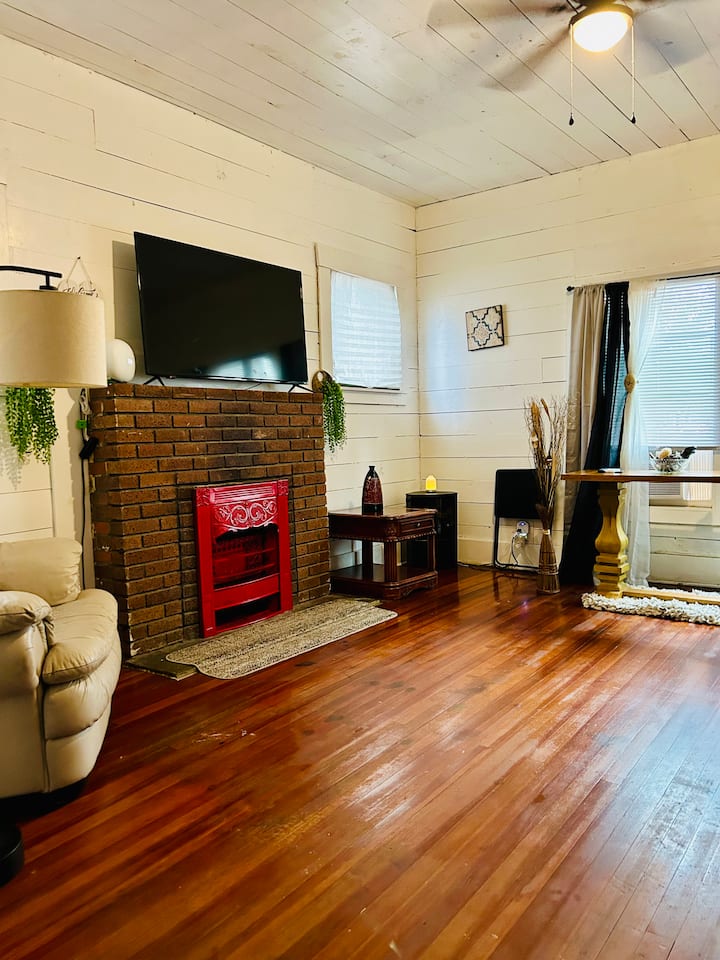 Be A Part Of Kingsville’s History - Kingsville, TX