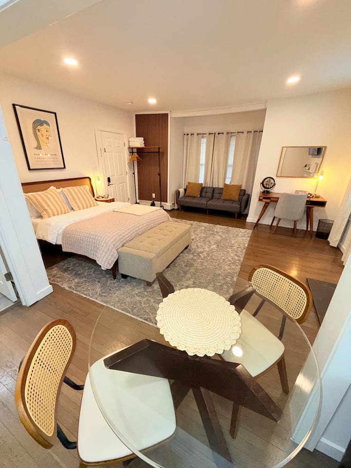 The Hofstra Studio - Westbury, NY