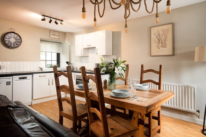 Sunnyside Cottage By Coast & Country Stays - Bamburgh