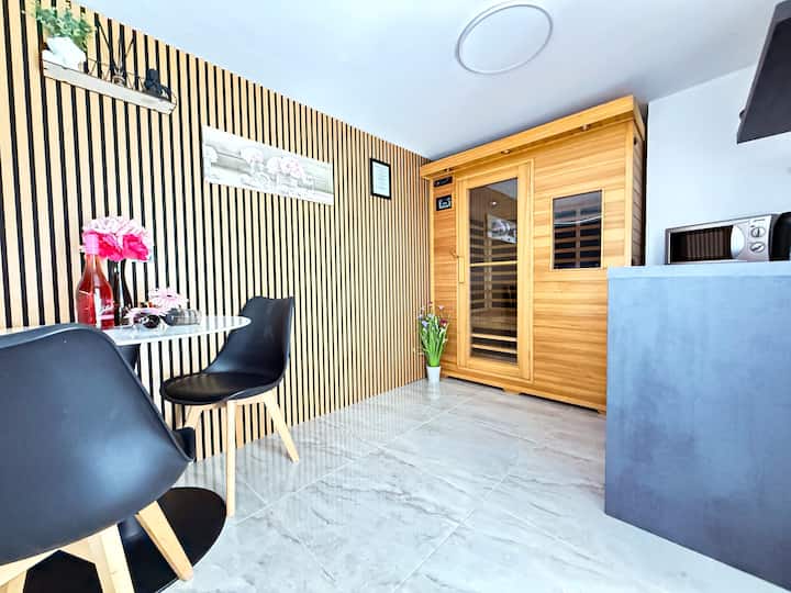 Deluxe Room 33 | Free Parking & Private Savna - Bled