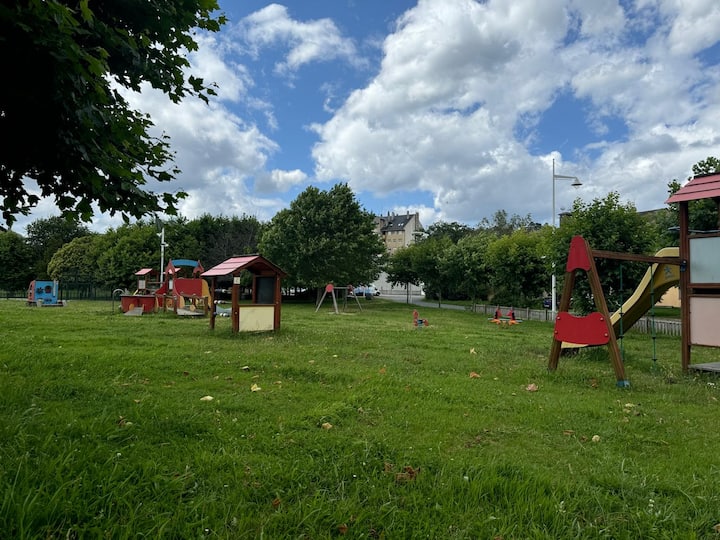 Casita En El Pueblo De Celeiro - Vivero