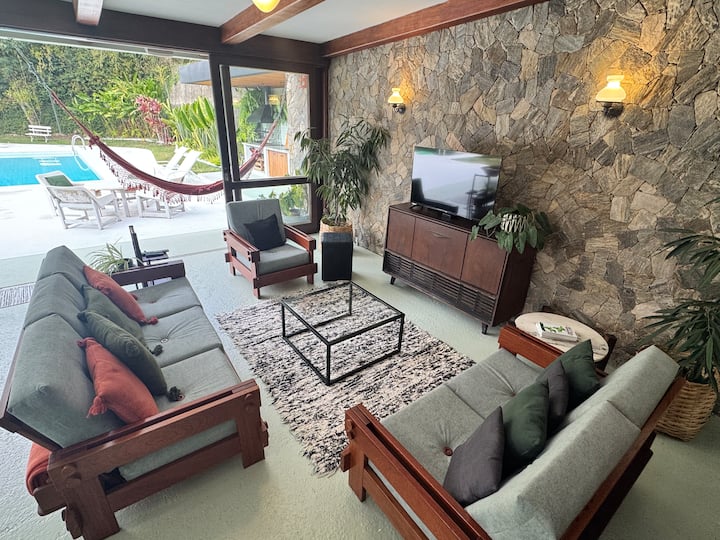 Poolside Guest House In Nogueira - Petrópolis