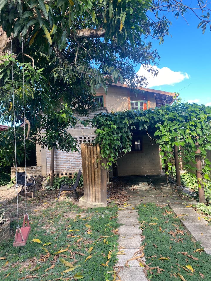 Casa Manga Espada Temporada Chapada Dos Veadeiros. - Goiás (estado)