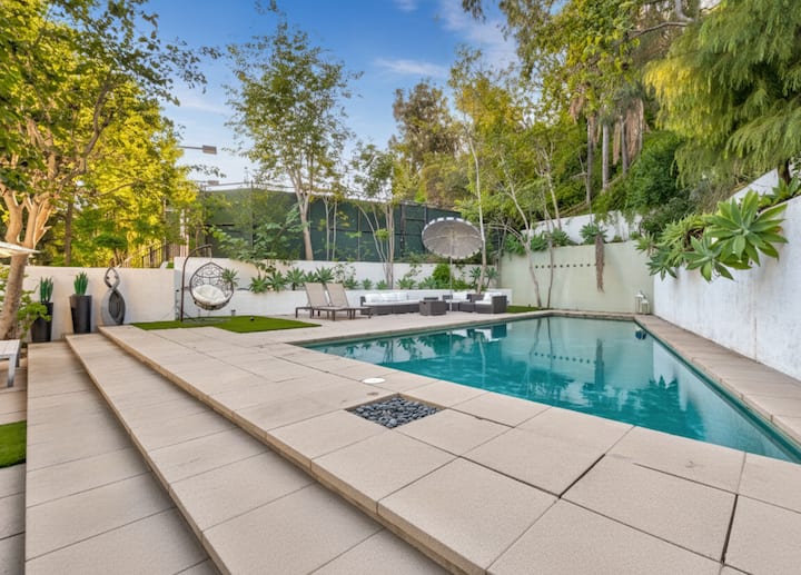 Modern Hollywood Hills Villa-tennis Court,views - Culver City