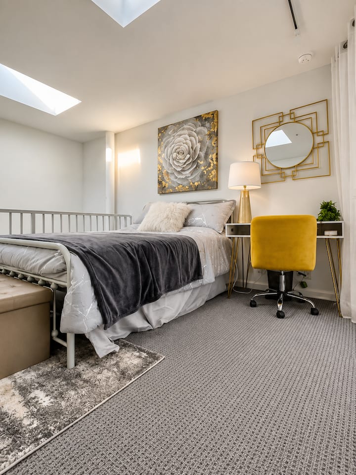 Private Soma 2br 1ba With Parking | Extended Stay! - San Francisco, CA
