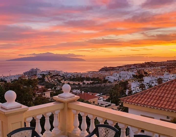 Two Bedroom Apartment In Las Americas - Costa Adeje